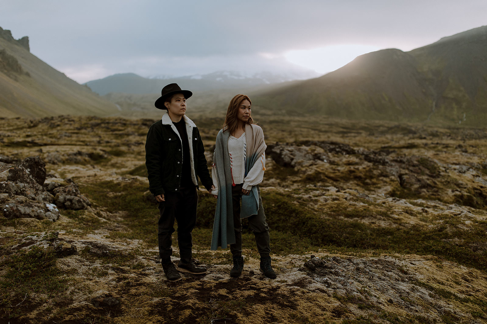 What to Wear for Your Iceland Couple Shoot - Styrmir & Heiðdís ...