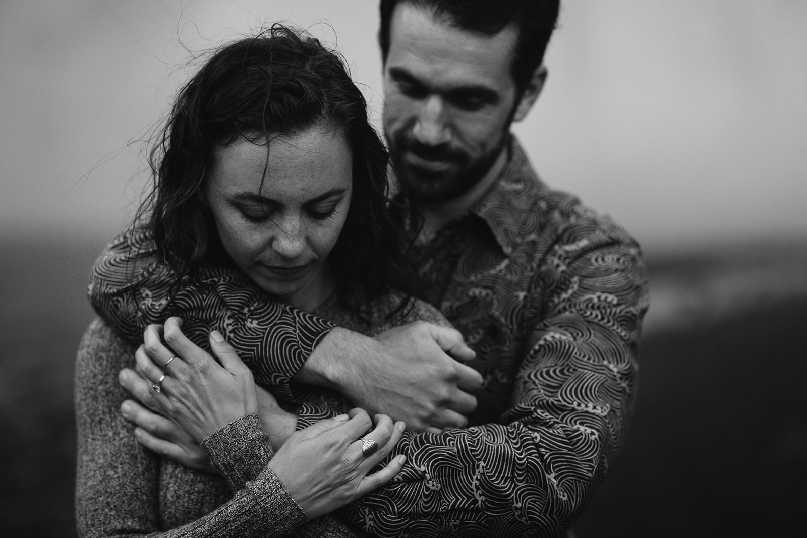 What to Wear for Your Iceland Couple Shoot - Styrmir & Heiðdís ...
